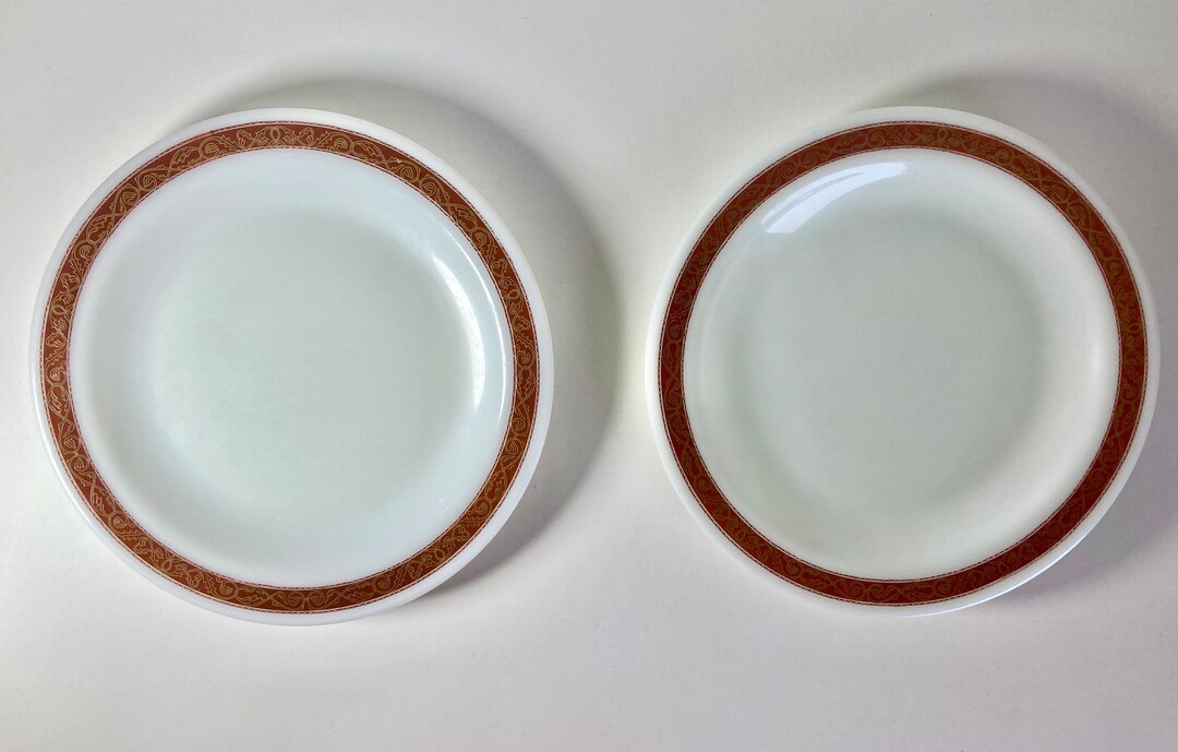 Vintage Pyrex Bronze Scroll Tableware Plates 8 3/4 Inches Pyrex ...