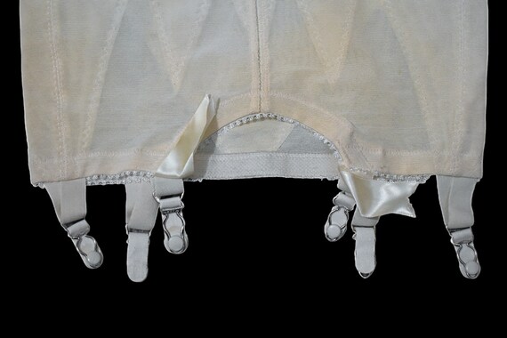 Vintage 50s Girdle Deadstock Lily of France Queen of … - Gem