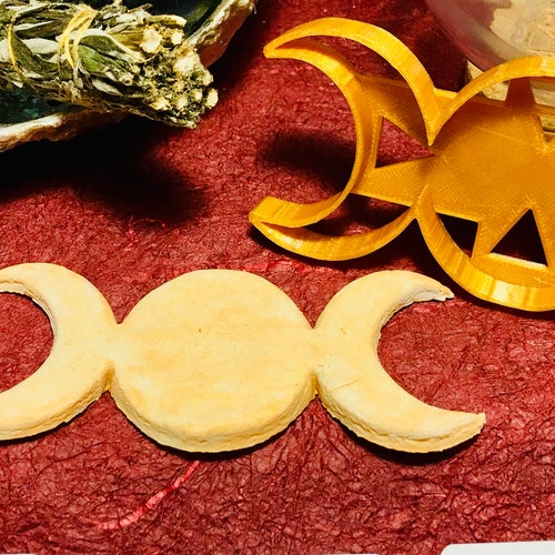 Triple Moon Cookie Cutter Pagan Cookie Cutter Goddess Cookie - Etsy