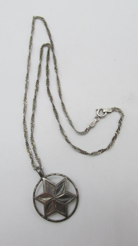 Sterling Six Point STAR PENDANT 1" Round 18" Twisted … - Gem
