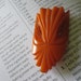Art Deco BUTTERSCOTCH Colored BAKELITE Fur/dress CLIP 1930'S Measures 2 ...