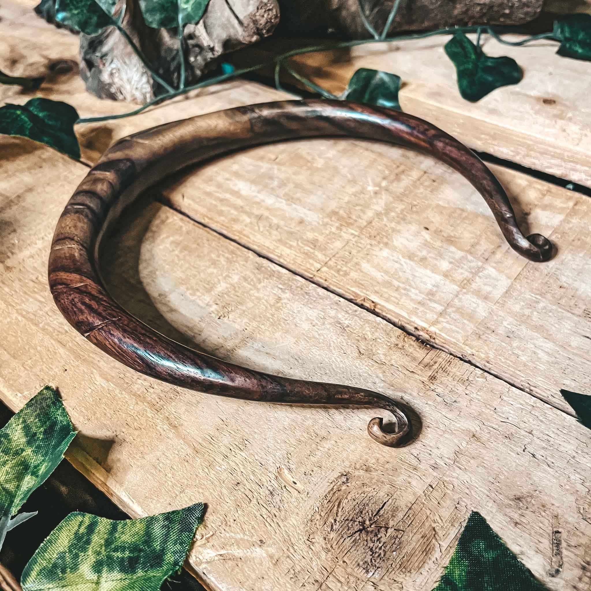 Wooden Doukisa Choker Tribal Pointy Necklace Elegant With Spirals - Etsy