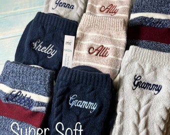 Custom Embroidered Monogrammed Knee Socks - Etsy