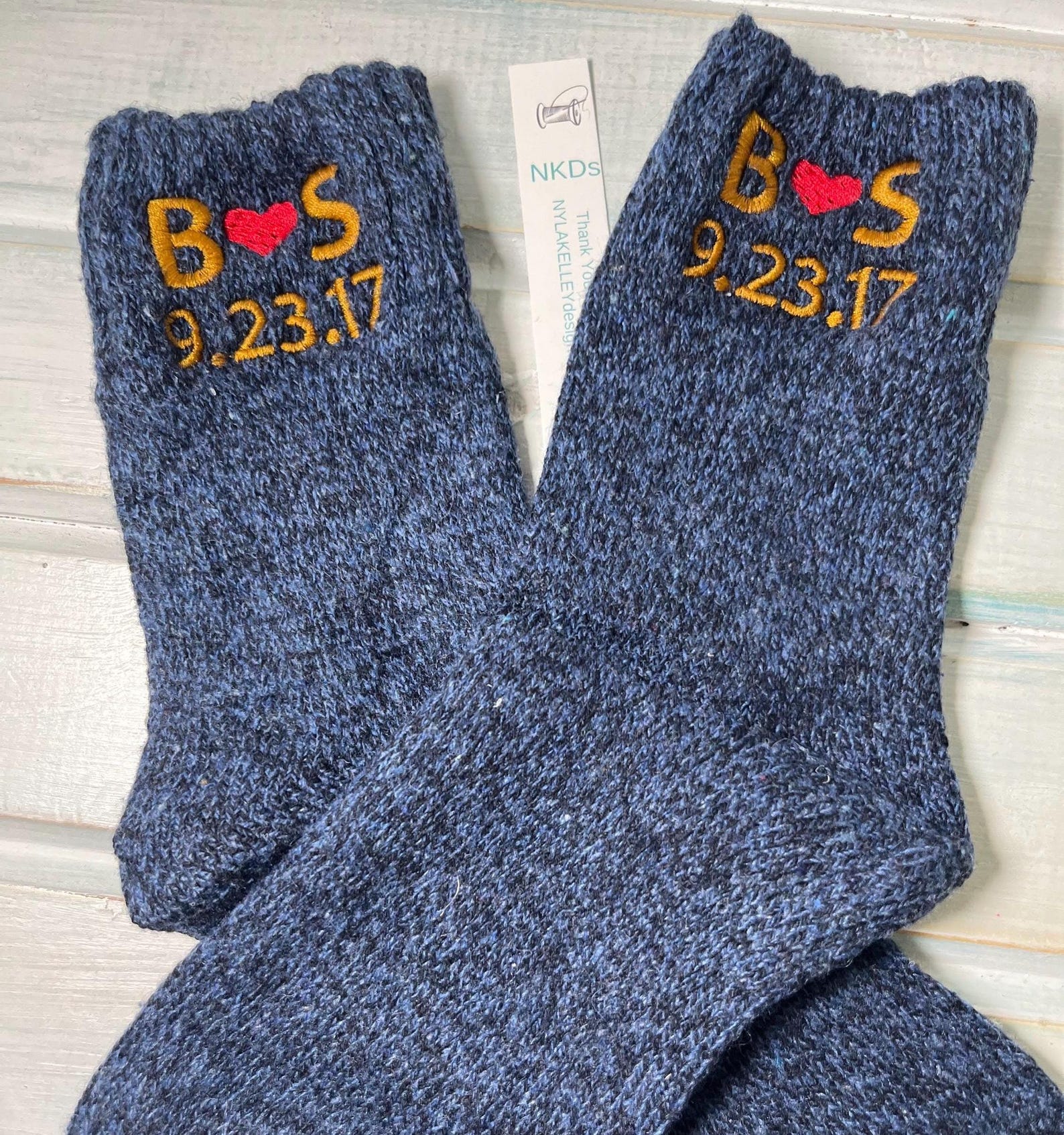 1 Pair Ladies Women's Embroidered Monogrammed Wool Crew Socks: Tweed ...