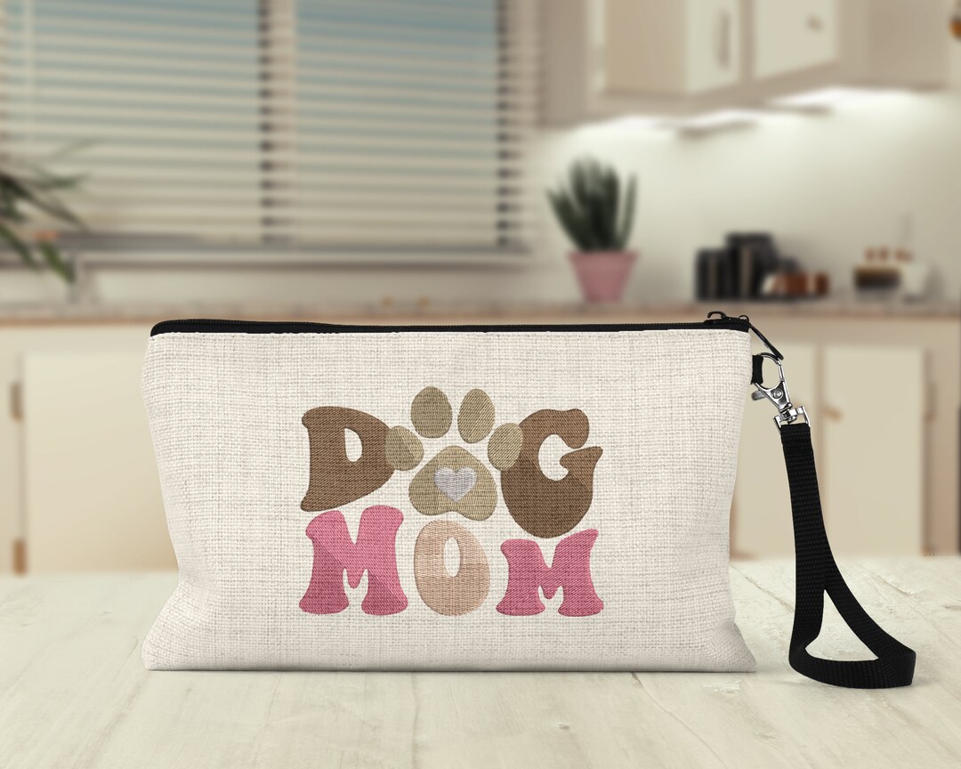 Dog Mom Wristlet, Dog Mom Gift, Personalized Gift for Girlfriend ...