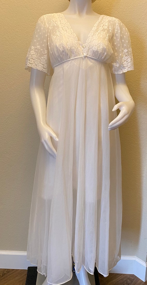 white sheer peignoir smocking - Gem