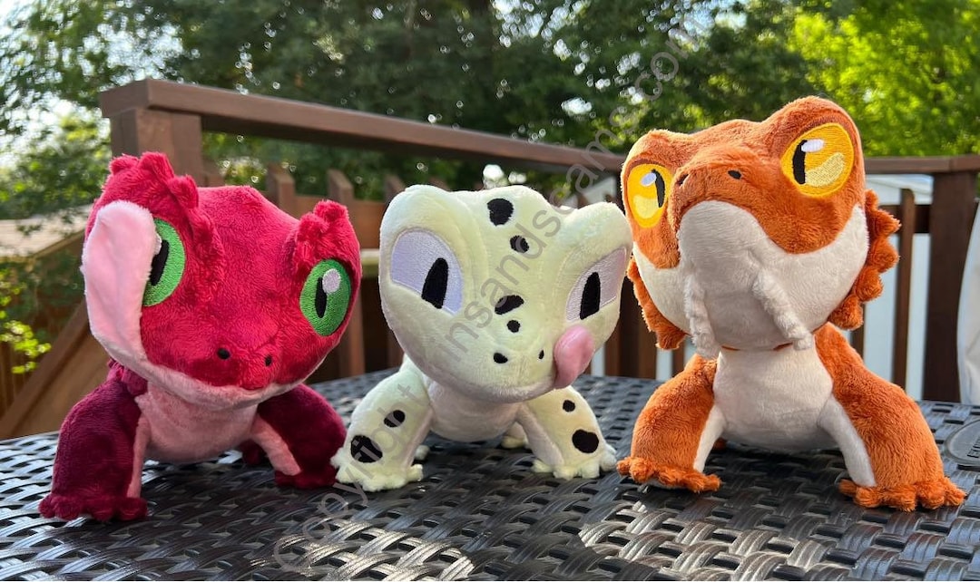 Lizard Plush - Made to Order - Etsy