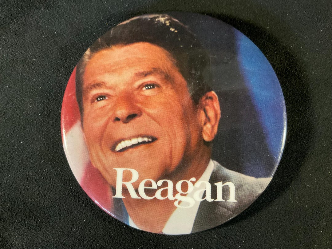 Vintage Ronald Reagan Photo Political Campaign Pinback/button - Color ...