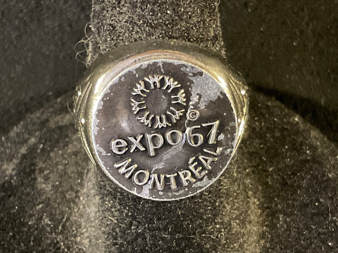 Vintage New York World’s Fair 1964-1965 Unisphere Plastic Silver Childs ...