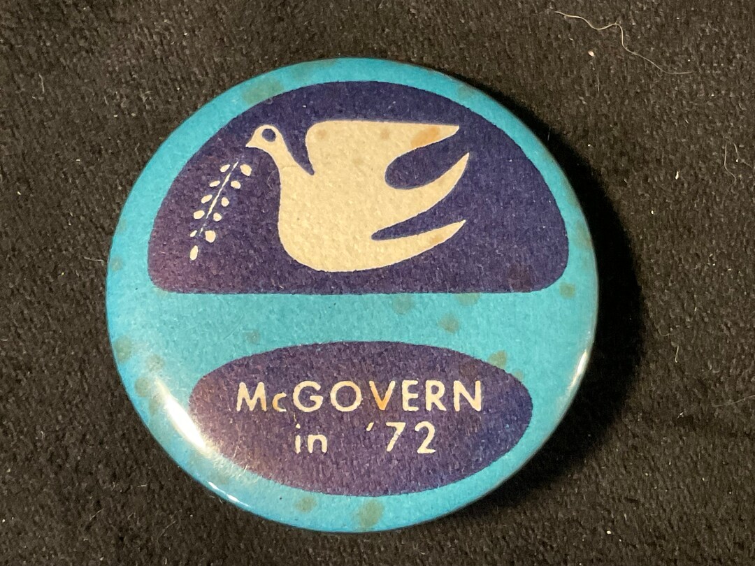 Vintage Mcgovern ‘72 Peace Dove 2 Blue Color Background Presidential ...