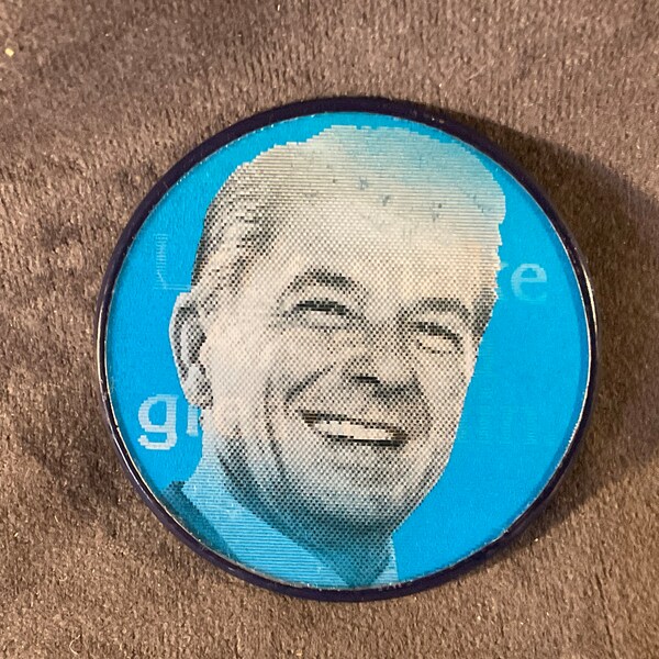 Ronald Reagan Vintage Button - Etsy Ronald Reagan Vintage Button - Etsy