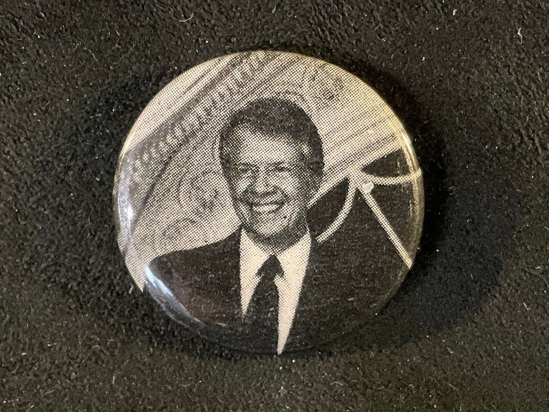 Vintage Jimmy Carter B/W Photo Carter Presidential Campaign Button ...