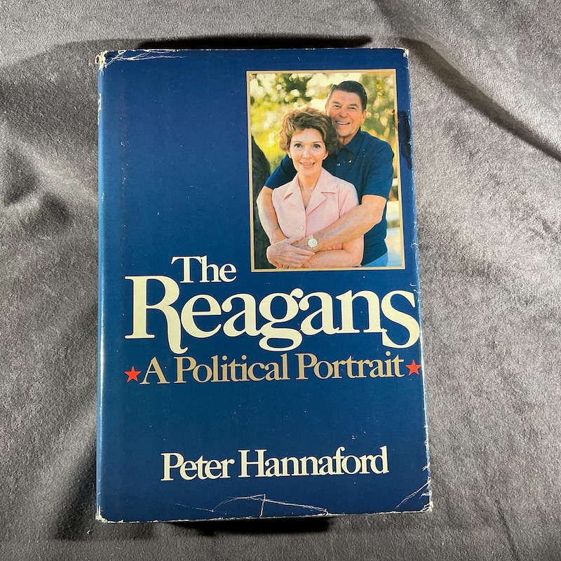 Vintage Reagan Signed - Etsy