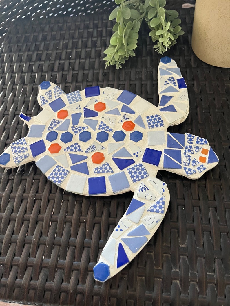 Sea Turtle in a Beautiful Mosaic Design. Perfect for the Beach Lovers ...