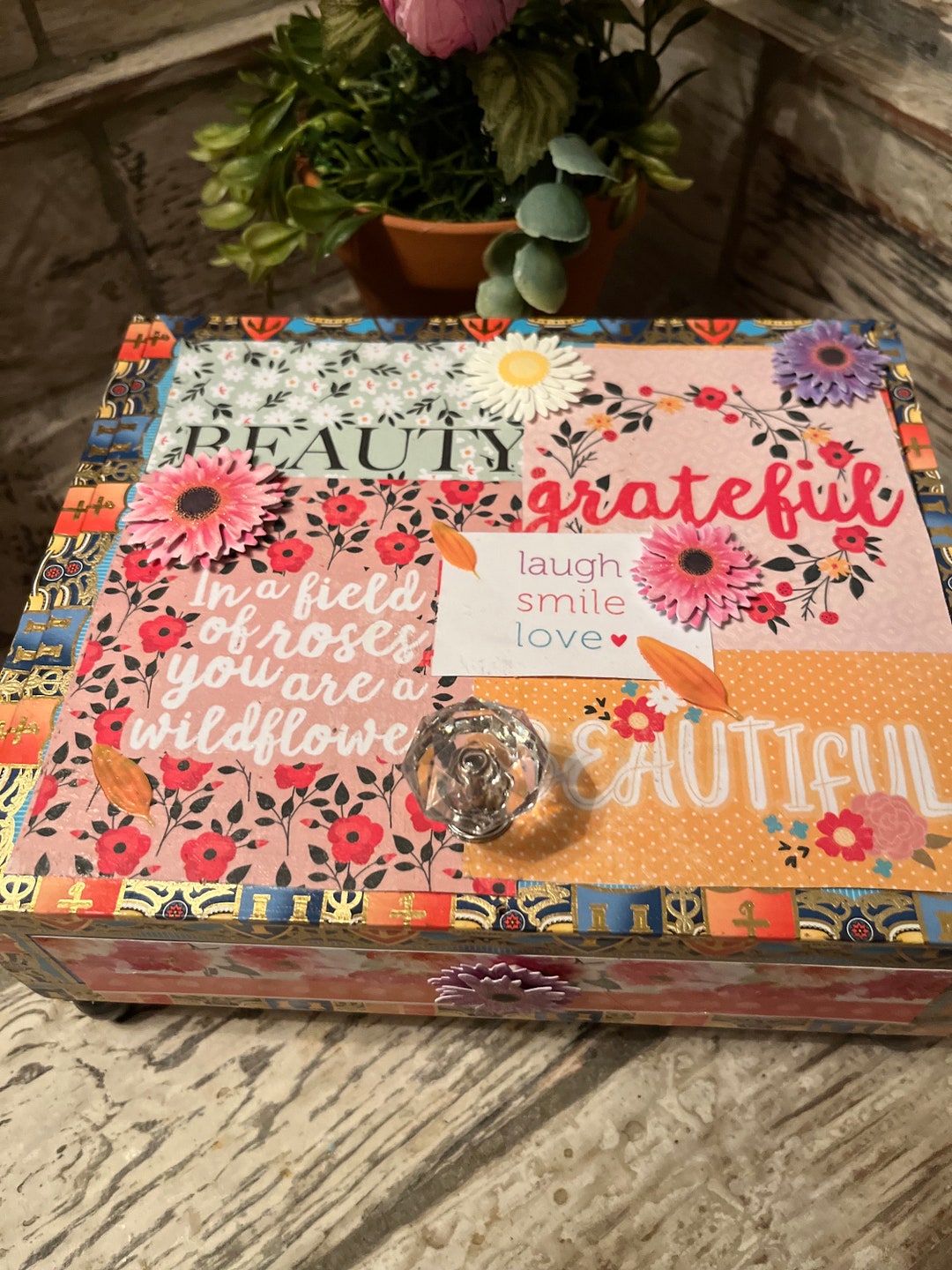Keepsake Box, Upcycle Cigar Box, Storage Box, Jewely Box, Trinkets ...