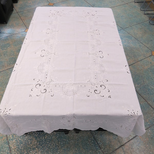 Madeira Tablecloth - Etsy