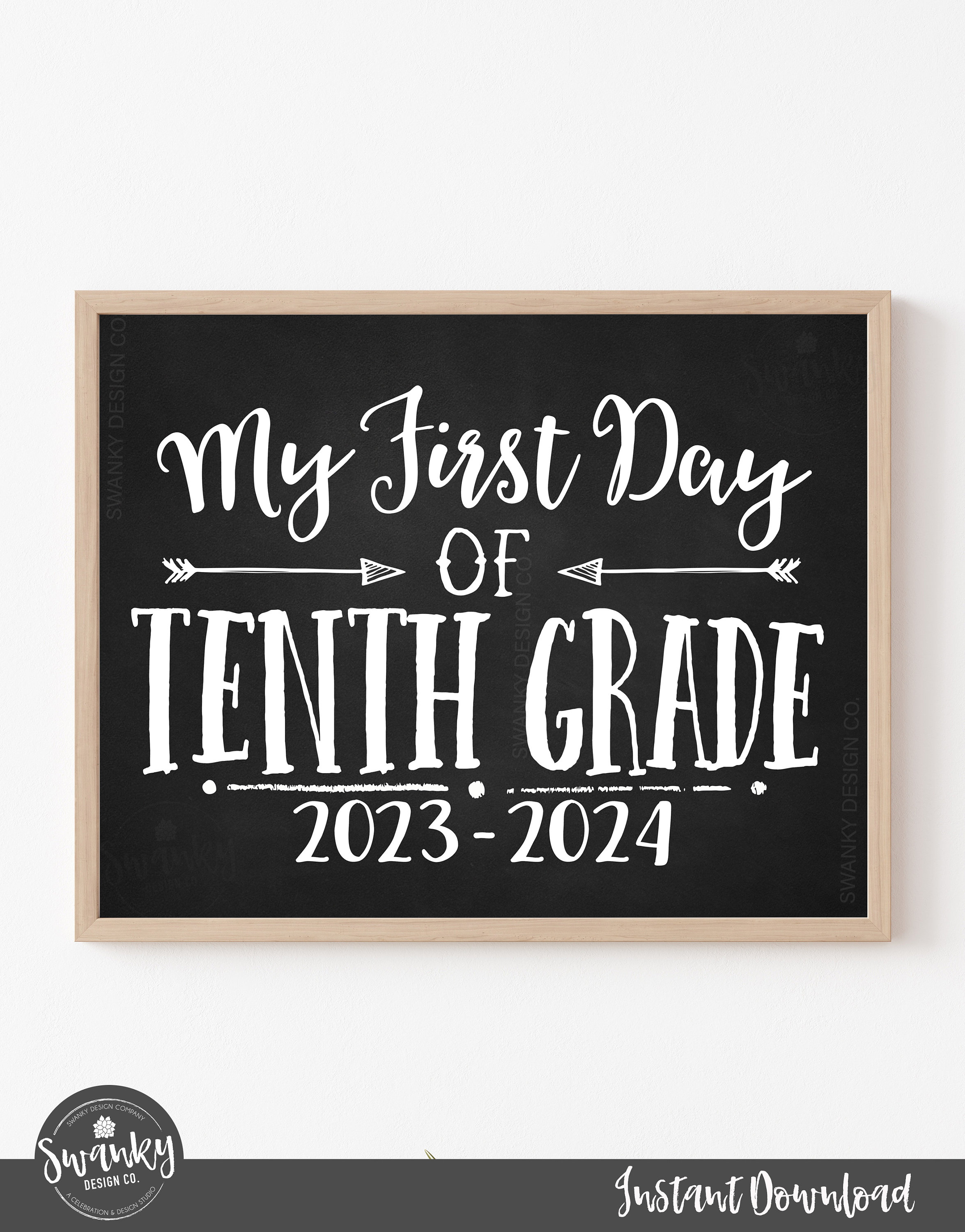 10th Grade Sign