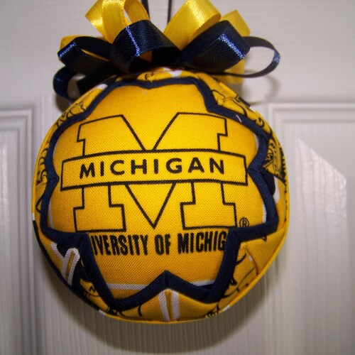 University of Michigan Wolverines Christmas Tree Ornaments - Etsy