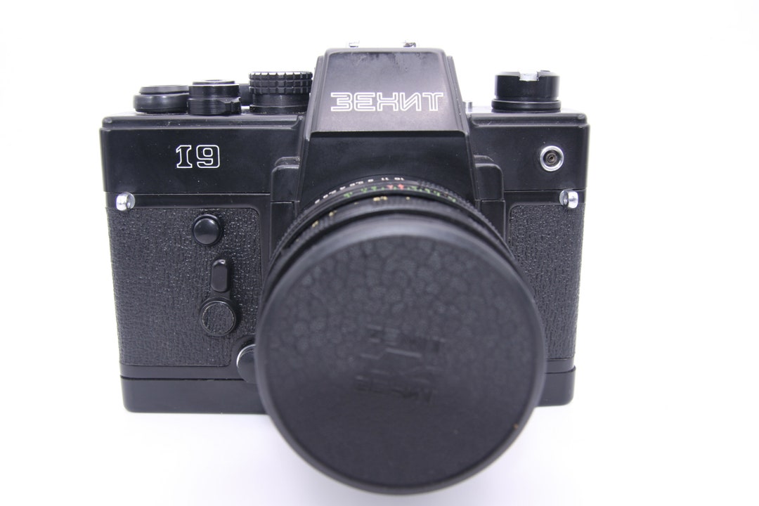 Zenit 19 35mm Film Camera, M42 Mount, Half Automatic, Tested and ...