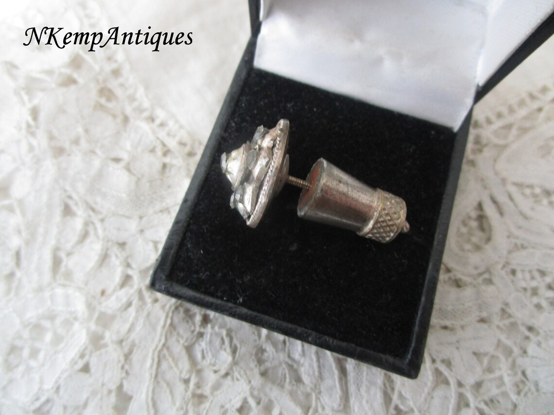 Antique Button for the Collector - Etsy