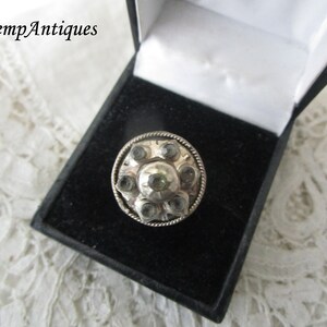 Antique Button for the Collector - Etsy