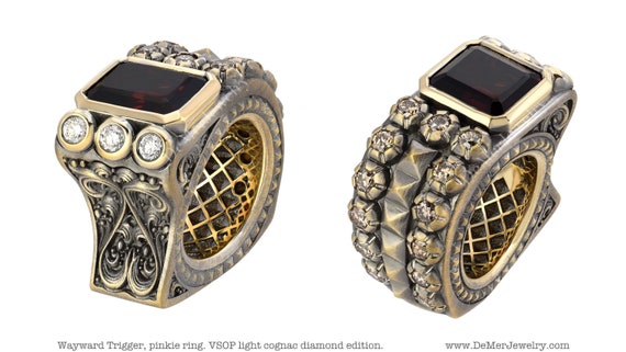 Men's Pinky Ring in Very Heavy Solid Gold 7ct Garnet and Men's Pinky Ring in Very Heavy Solid Gold 7ct Garnet and