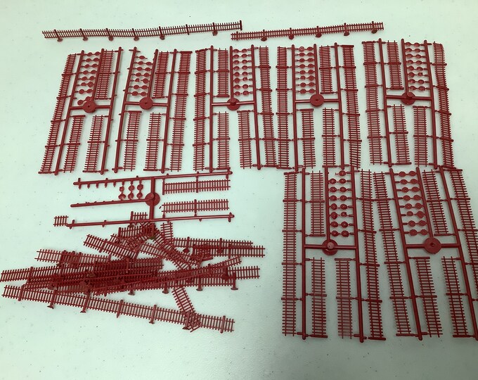 HO Scale Red Picket Fencing Panels and Pieces - Etsy