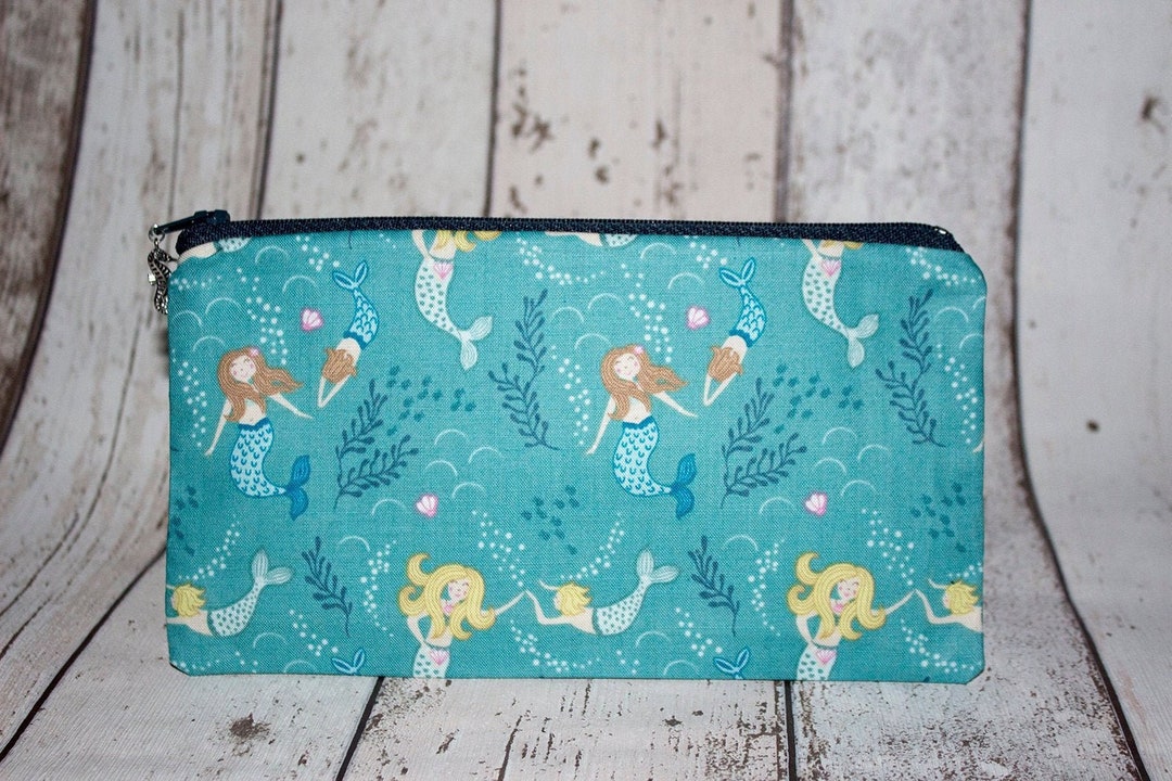 Mermaid Pencil Case - Under the Sea - Seahorse Charms - Ocean Creatures ...