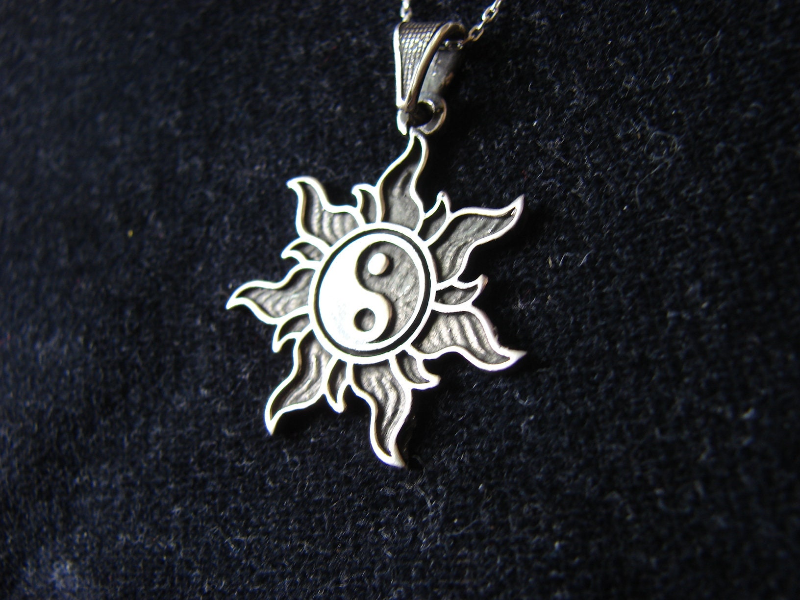 Pendant Yin Yang in rays of the Sun Sterling Silver 925 | Etsy