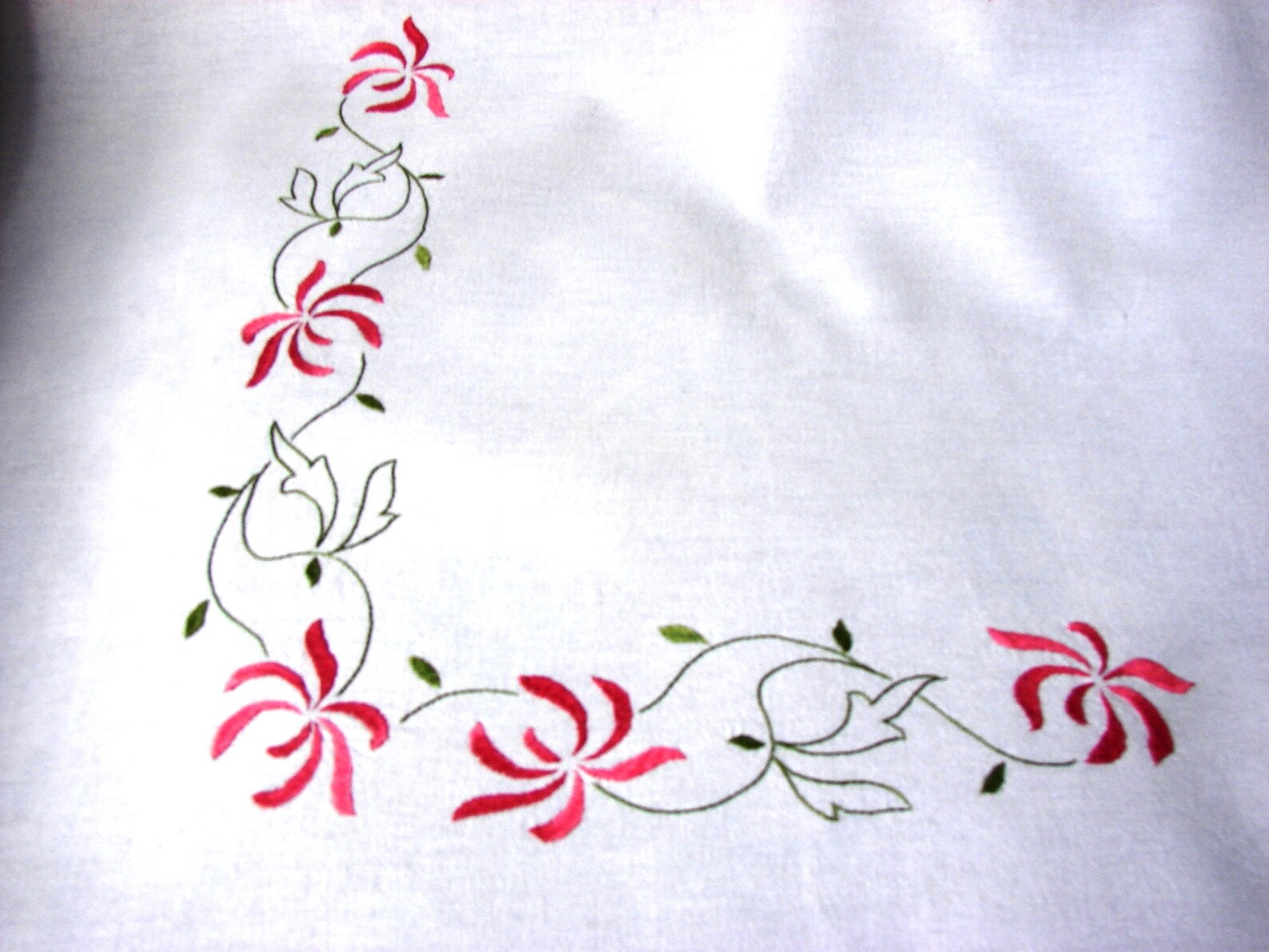 Handmade Embroidered Tablecloth White Cotton With Delicate - Etsy