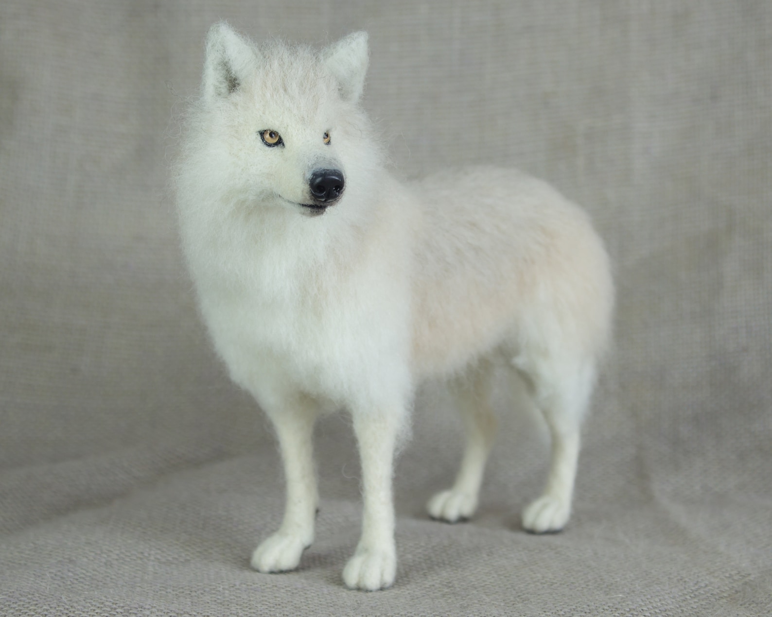 Made to Order Needle Felted Wolf: Custom needle felted animal | Etsy