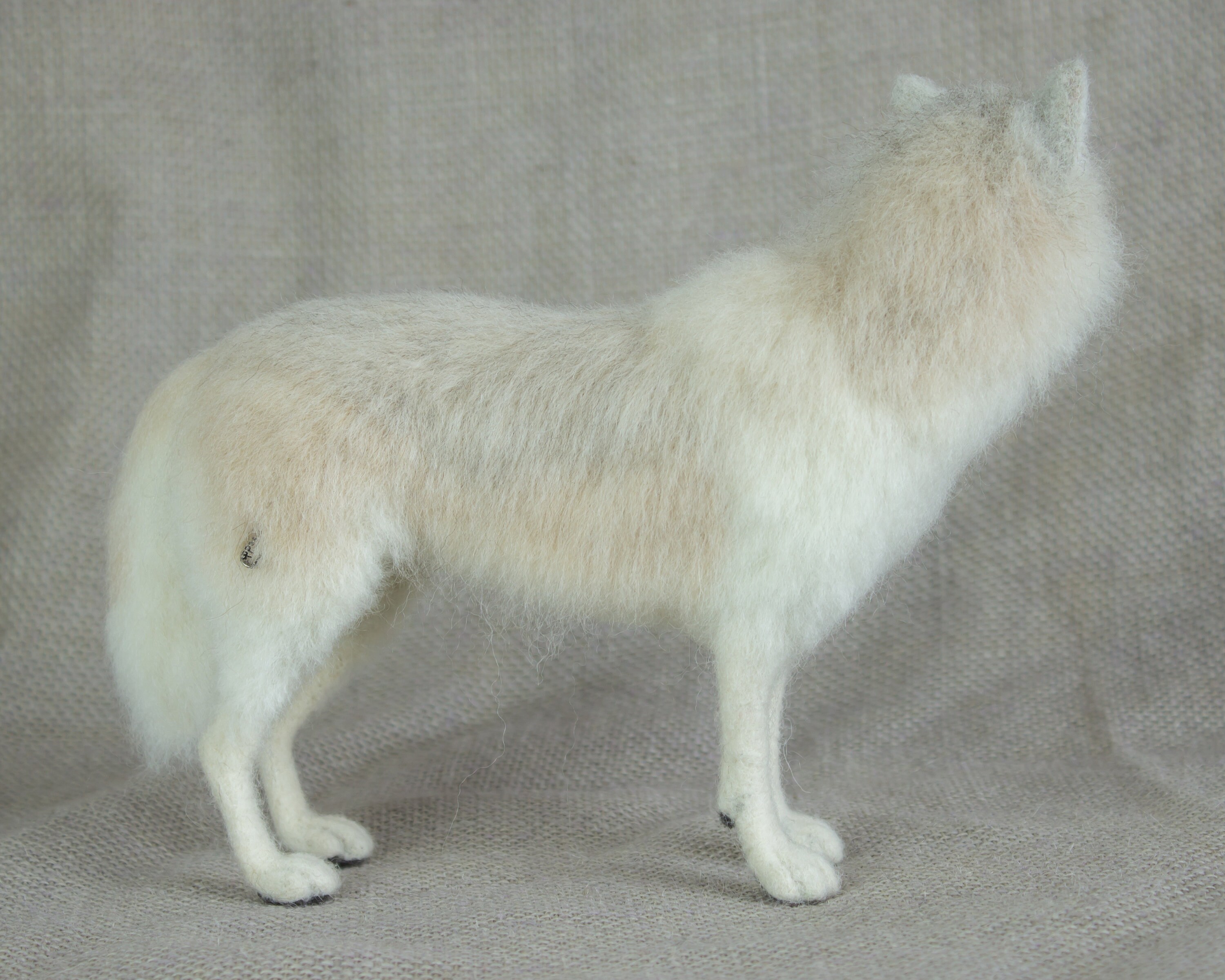 Made to Order Needle Felted Wolf: Custom needle felted animal | Etsy