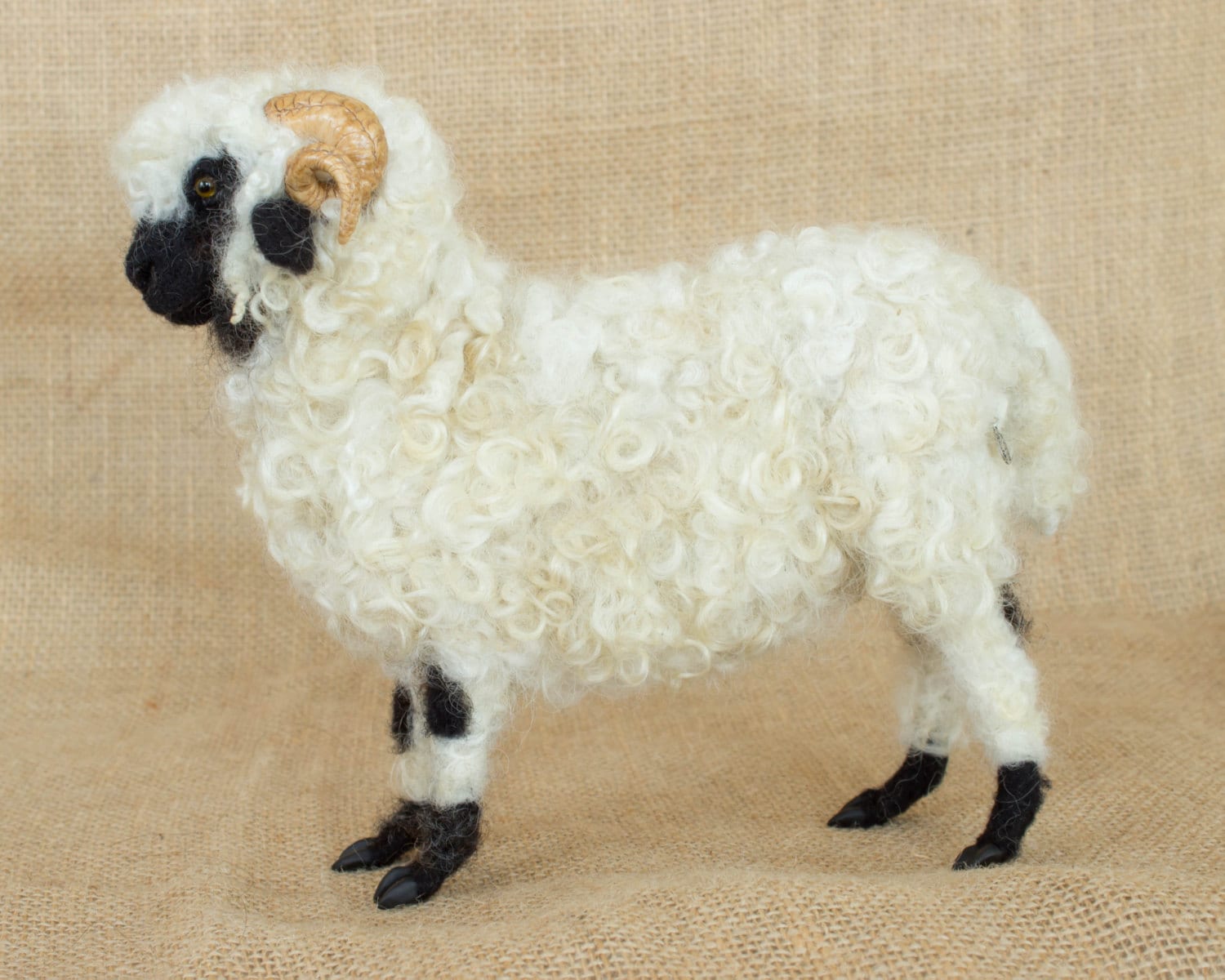 Made to Order Needle Felted Sheep: Custom Needle Felted Animal - Etsy