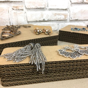 Display Riser, Cardboard 3 Tiered Display Stand, Product Podium, Market ...