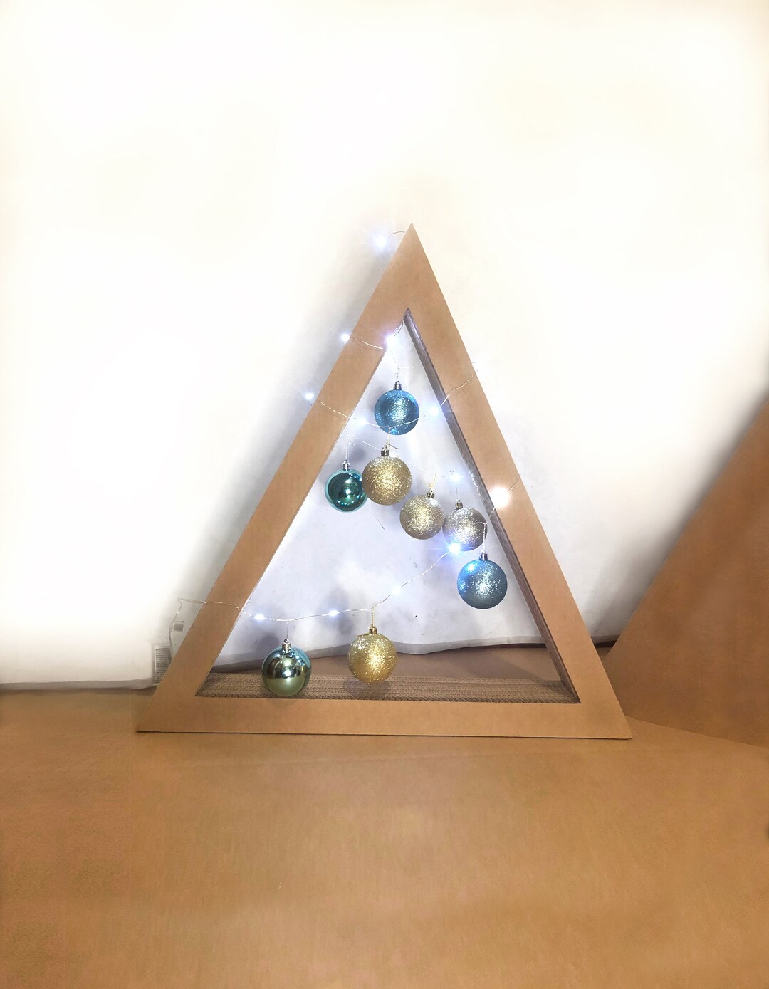 Triangle Display Stand for Christmas Market, Christmas Tree Display ...