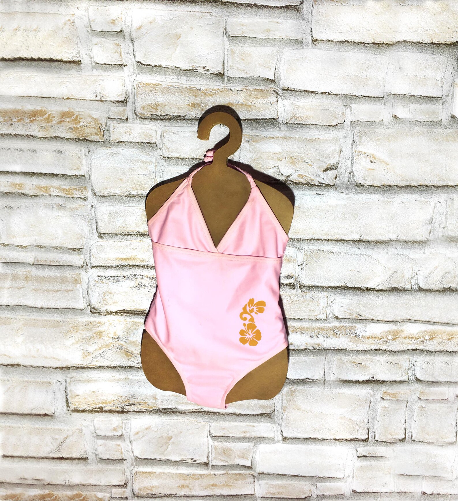 10 Cardboard Swimsuit Hanger Body Shape Hanger One Piece Etsy 10-cardboard-swimsuit-hanger-body-shape-hanger-one-piece-etsy