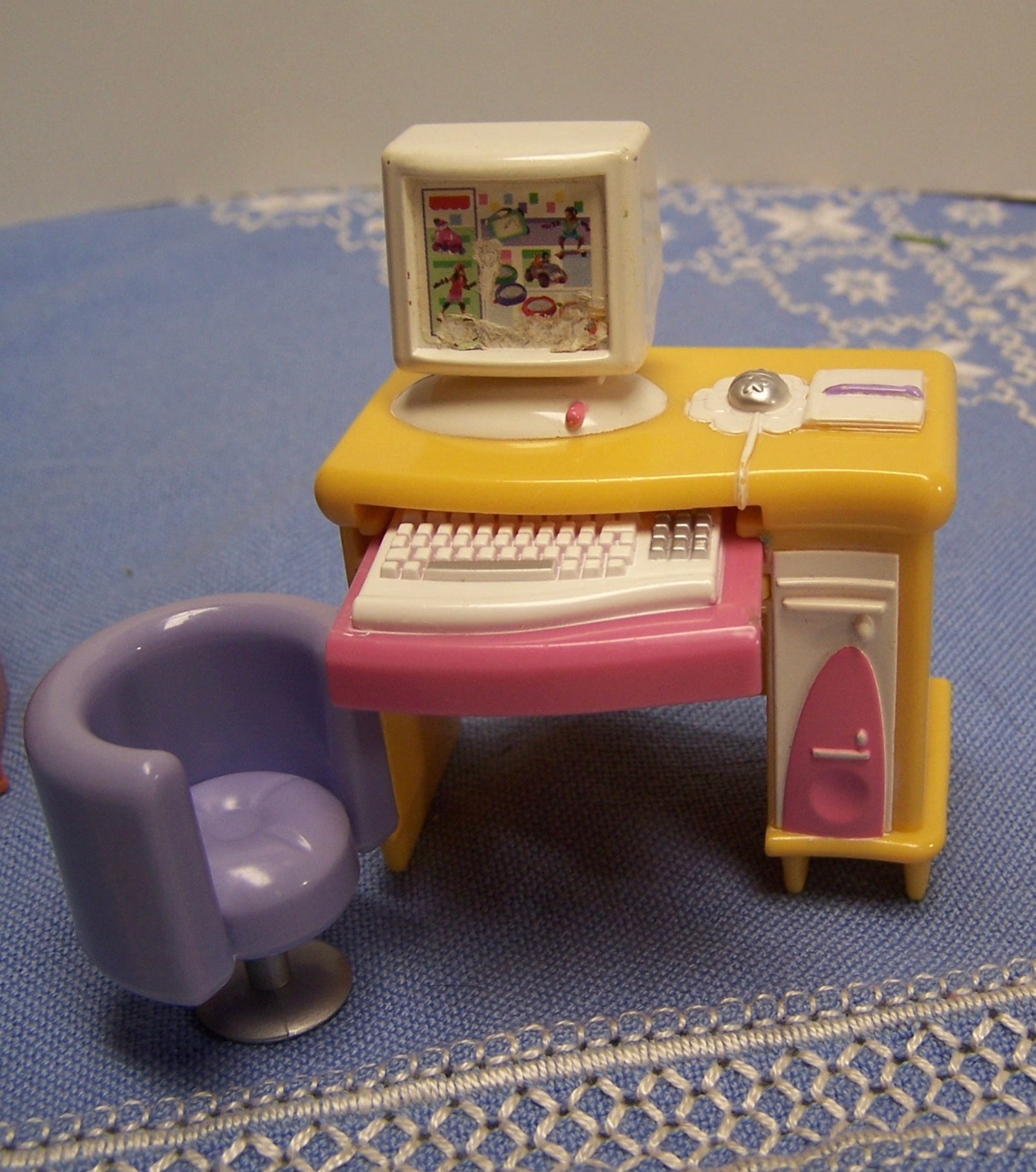 Early 2000s Mattel Dollhouse Furniture Computer Desk Chair Sink Cabinet ...