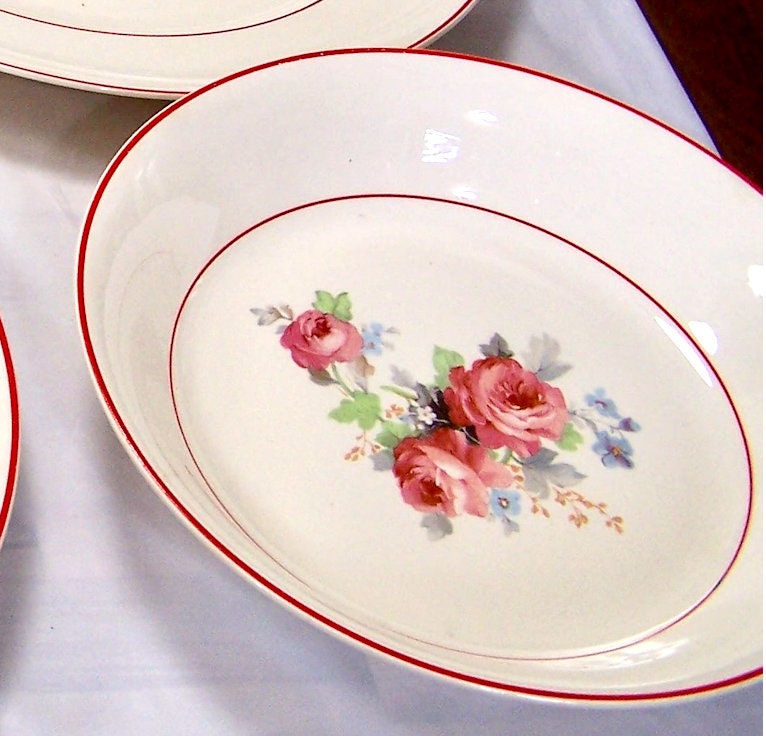 Camwood Ivory Universal Pottery Red Rim Bowls and Plates - Etsy