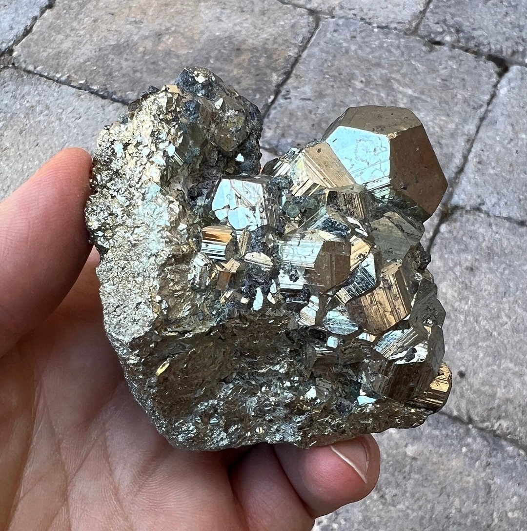 Pyritohedral Pyrite , Huanzala Mine, Peru 552 Grams - Etsy