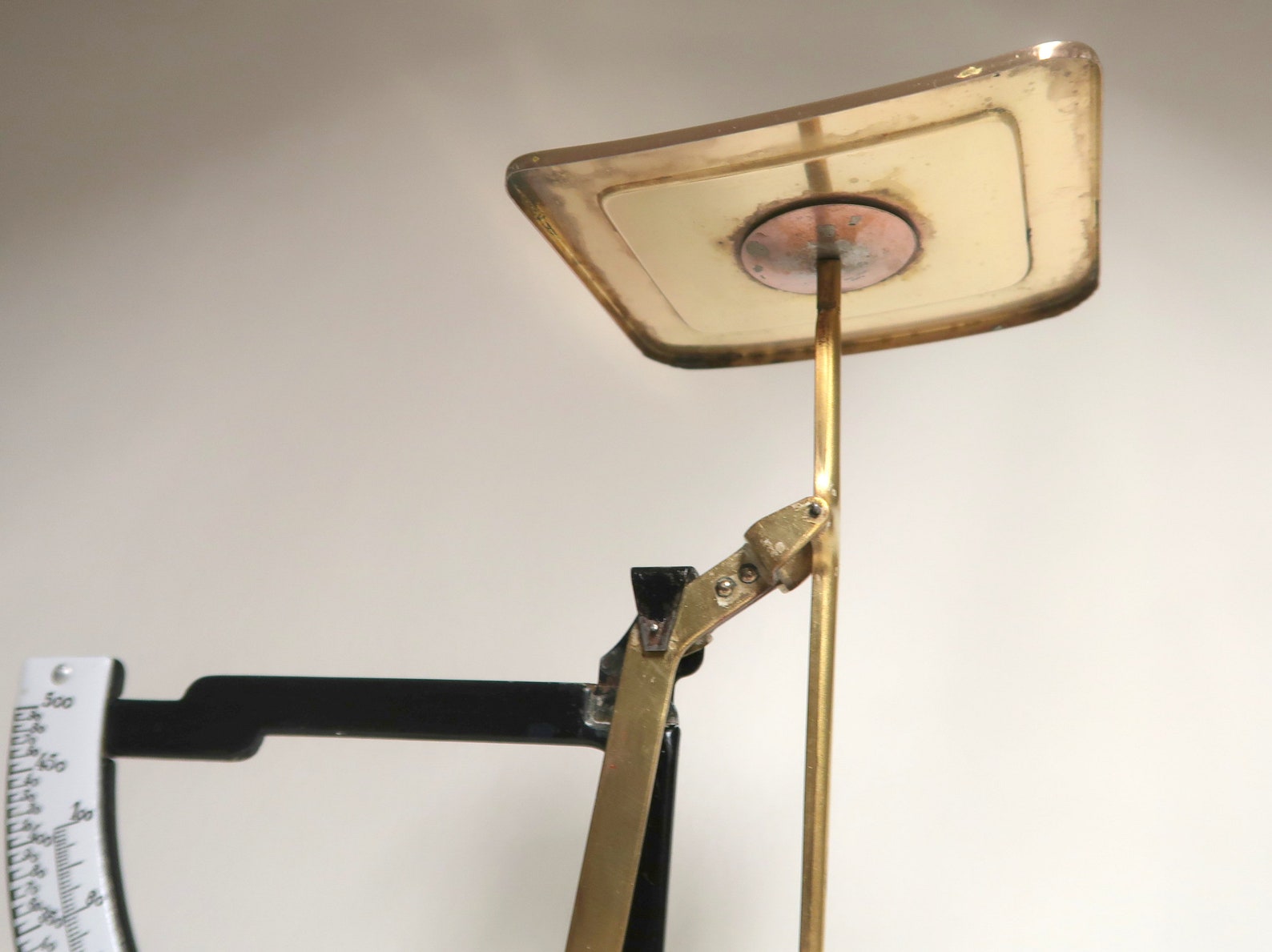 Vintage Pendulum Weighing Scale in Cast Iron and Brass With - Etsy