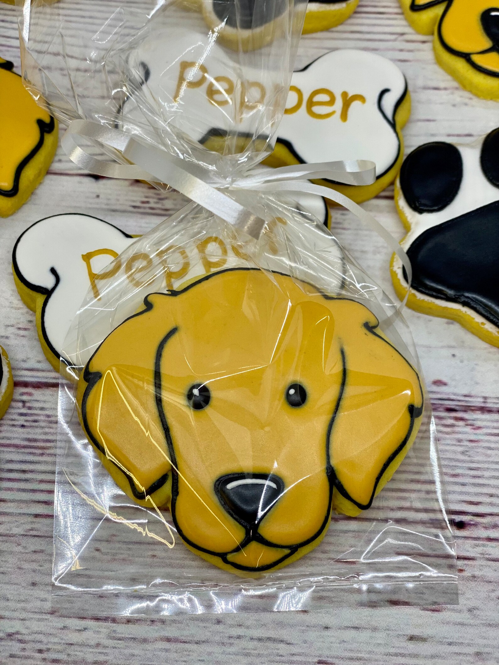 Golden Retriever Theme Party Favors, Dog Theme Cookies, Great ...