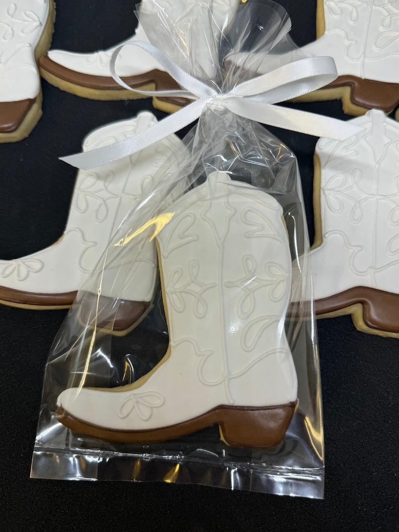 White Cowboy Boot Party Favors, Wedding Theme Cowgirl Boot Cookies ...