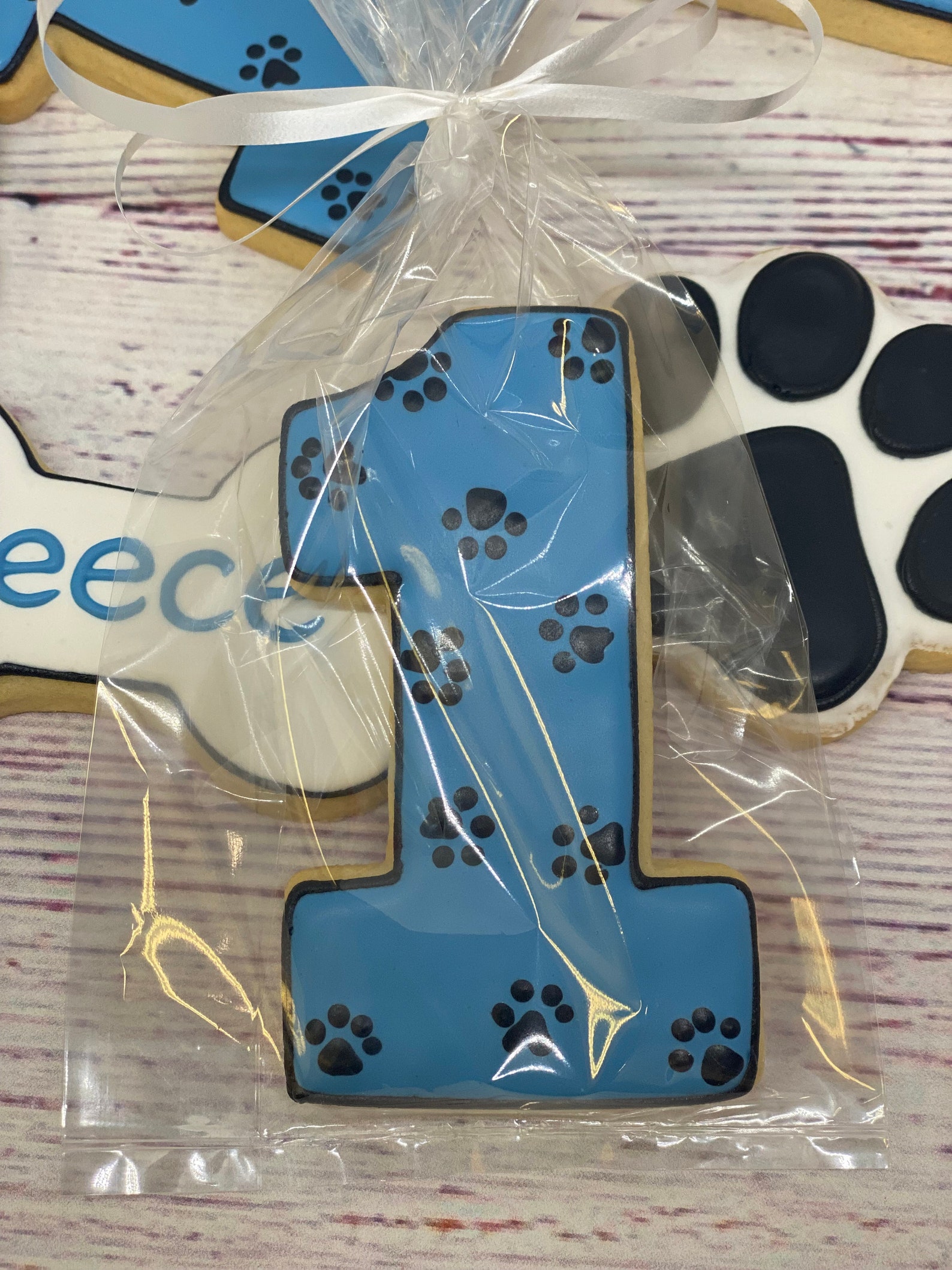 Dog Theme Party Favors, Birthday Party Favor Cookies, Paw Print Cookies ...