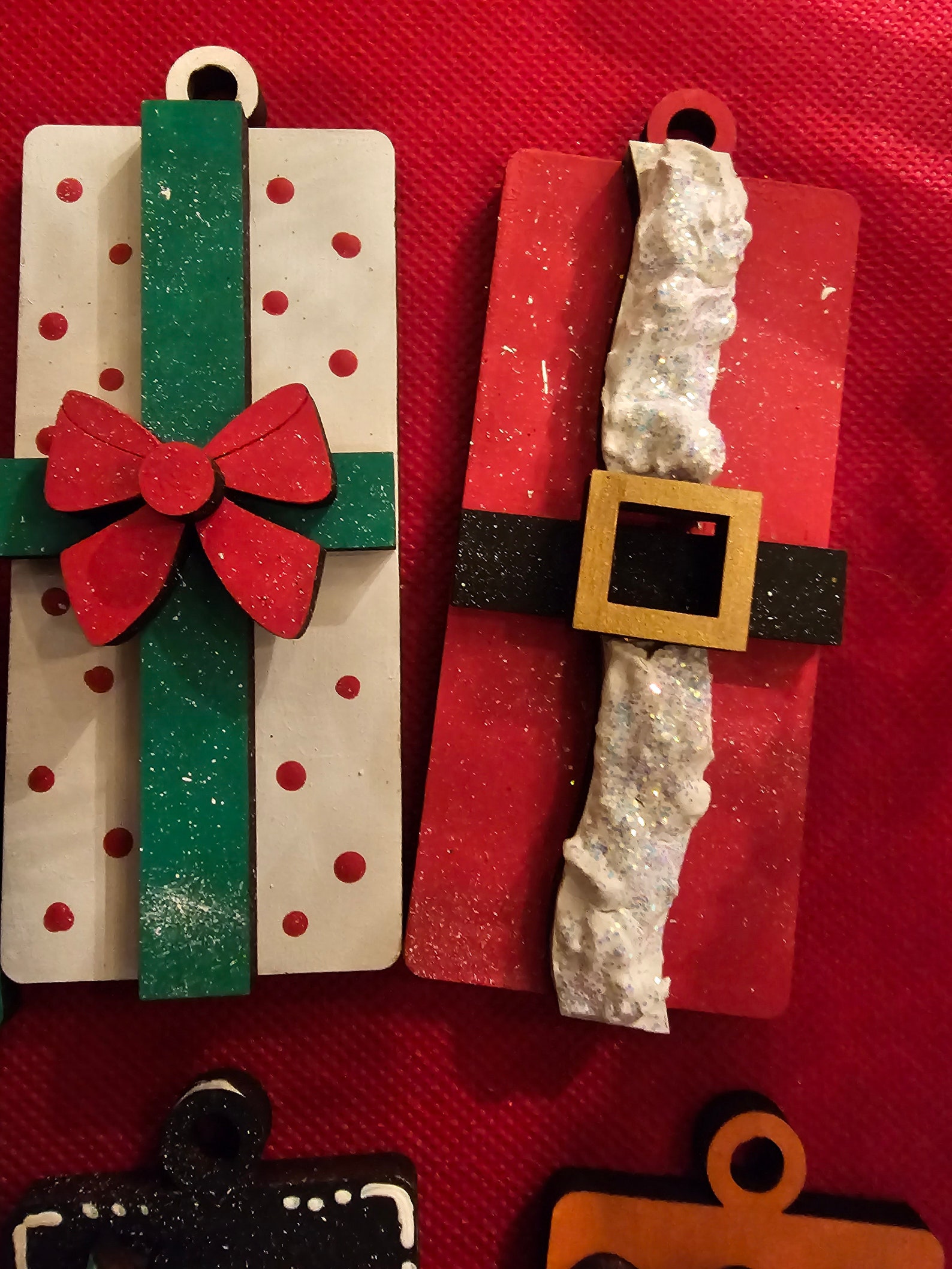 Christmas Ornament Set, Santa Belt, Elf, Gift, Reindeer, Snowman ...