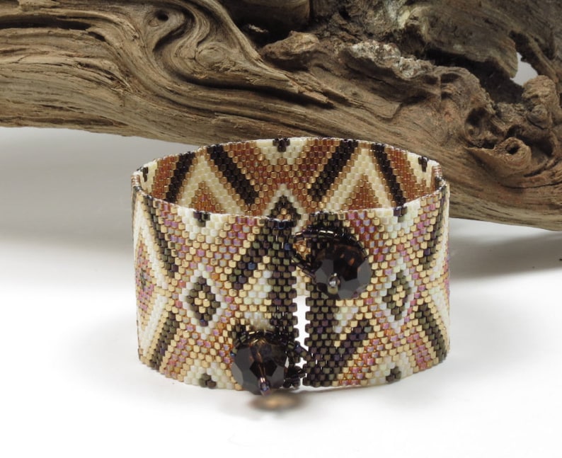 Peyote Bracelet Pattern, Cheyenne Autumn, Native American Design Using ...