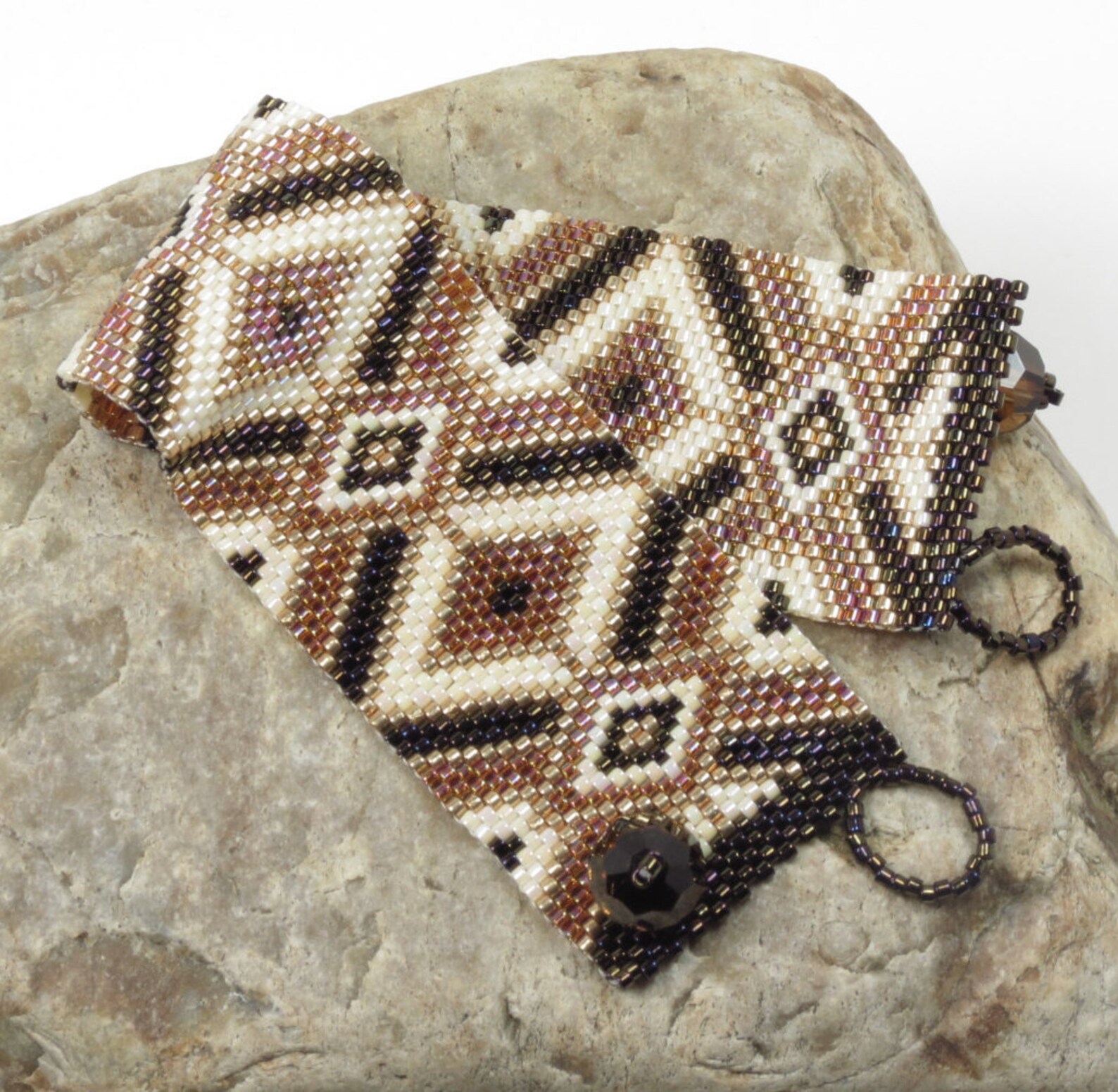 Peyote Bracelet Pattern, Cheyenne Autumn, Native American Design Using ...