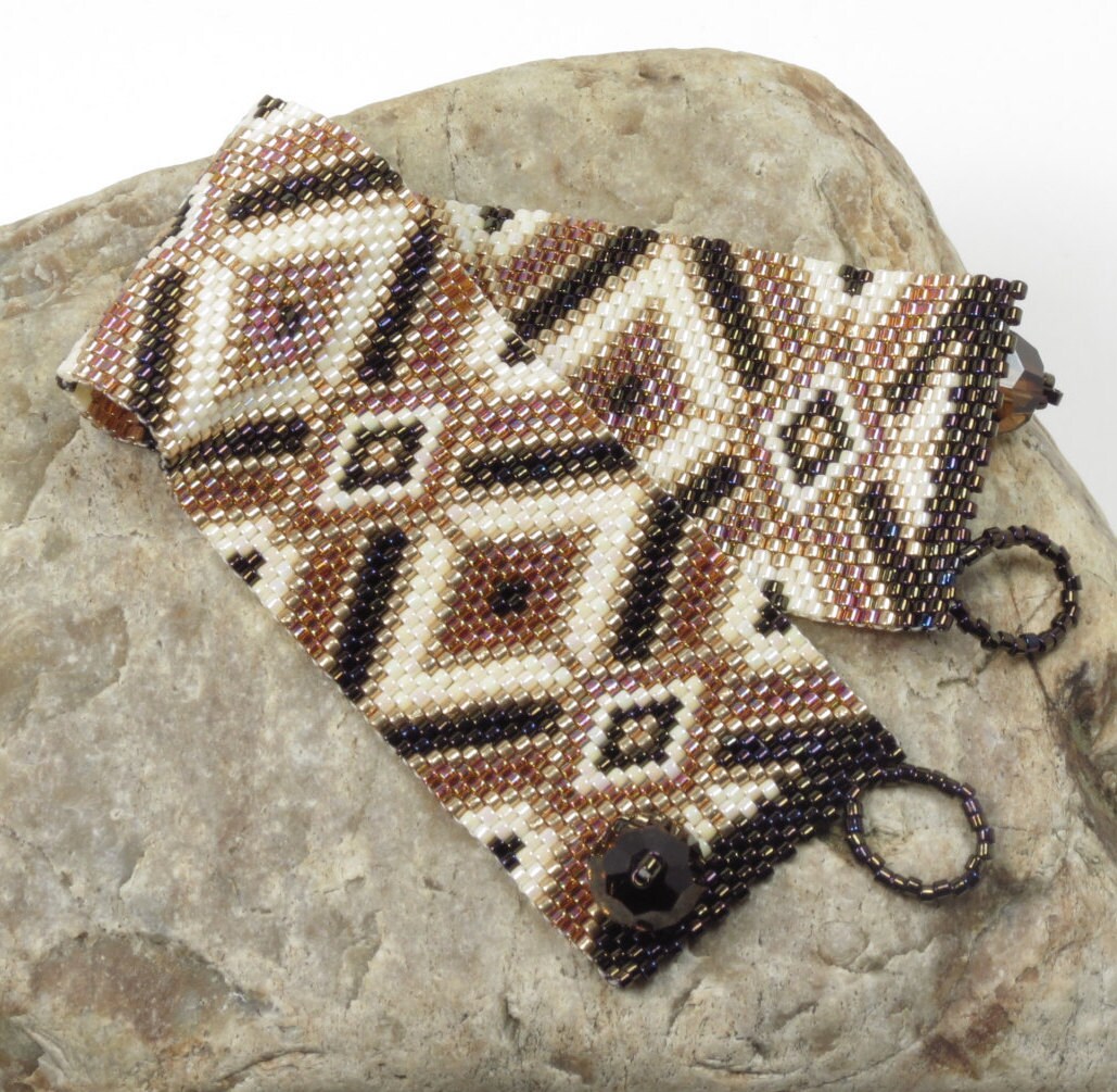 Peyote Bracelet Pattern, Cheyenne Autumn, Native American Design Using ...