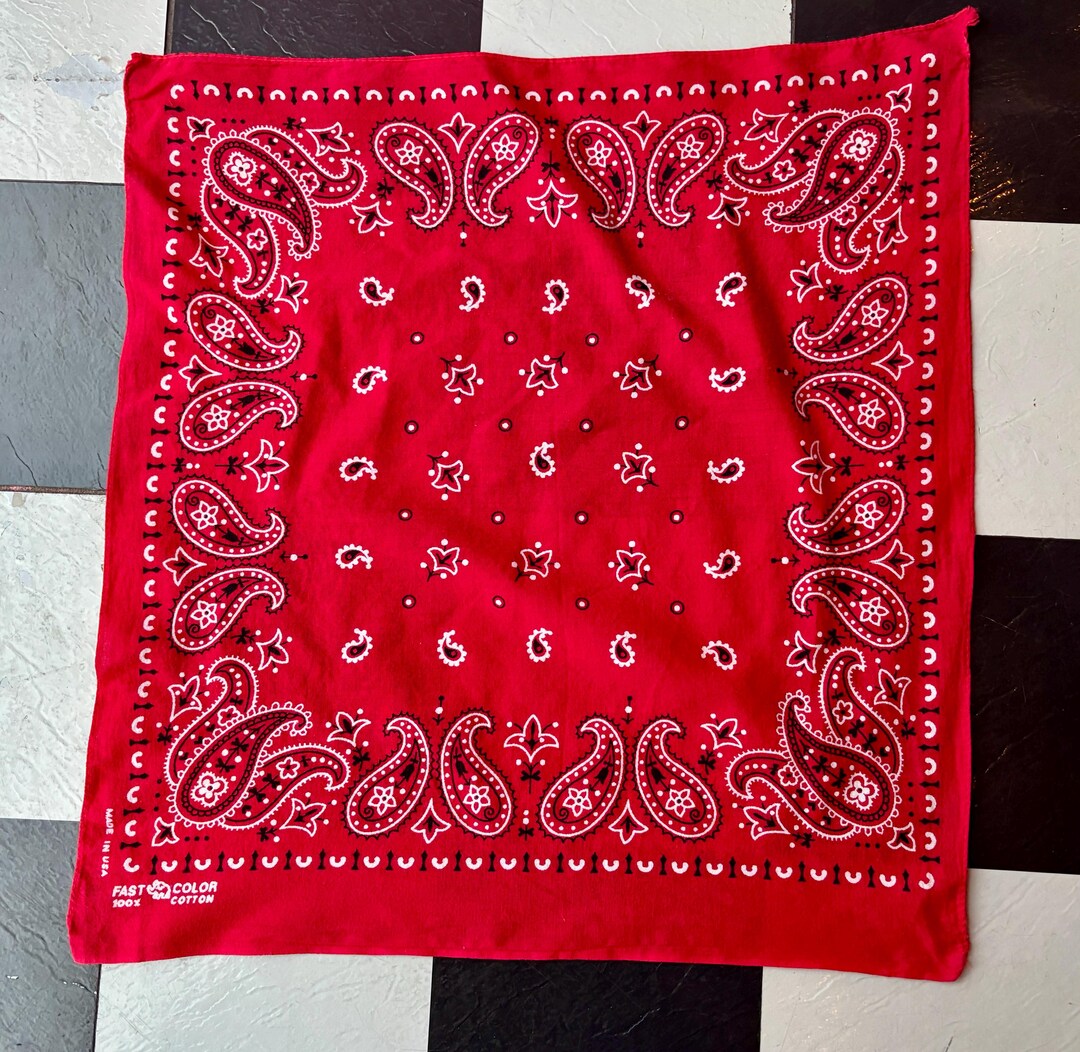 1950s/1960s Trunk up 100% Cotton Red Color Fast Bandana | 17.5" X 16 ...