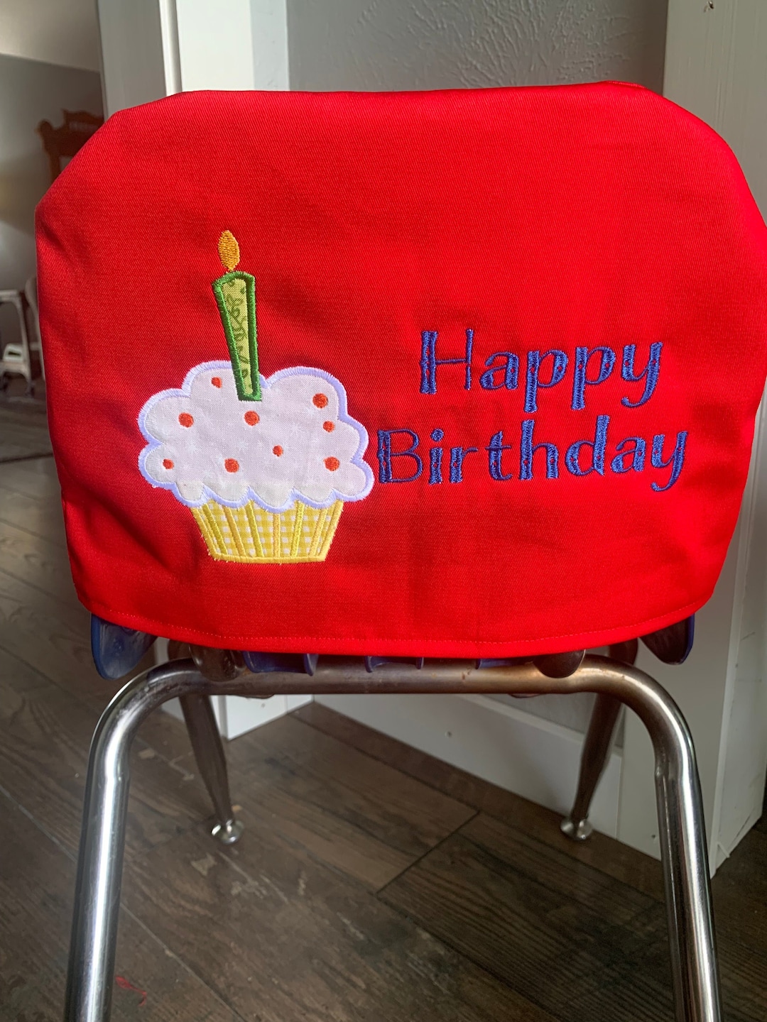 Classroom Birthday Chair Cover Red, Celebration, Happy Birthday for 12 ...