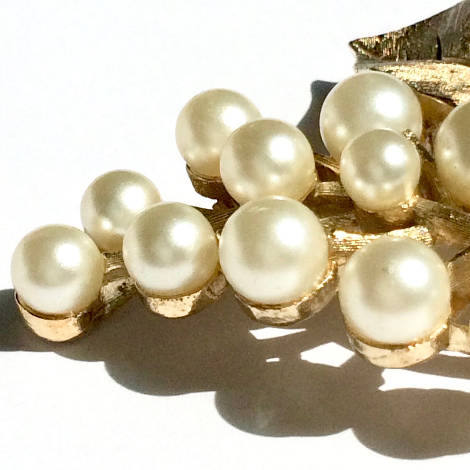Vintage Trifari Pearl Brooch Bridal Jewelry Gift for Her - Etsy